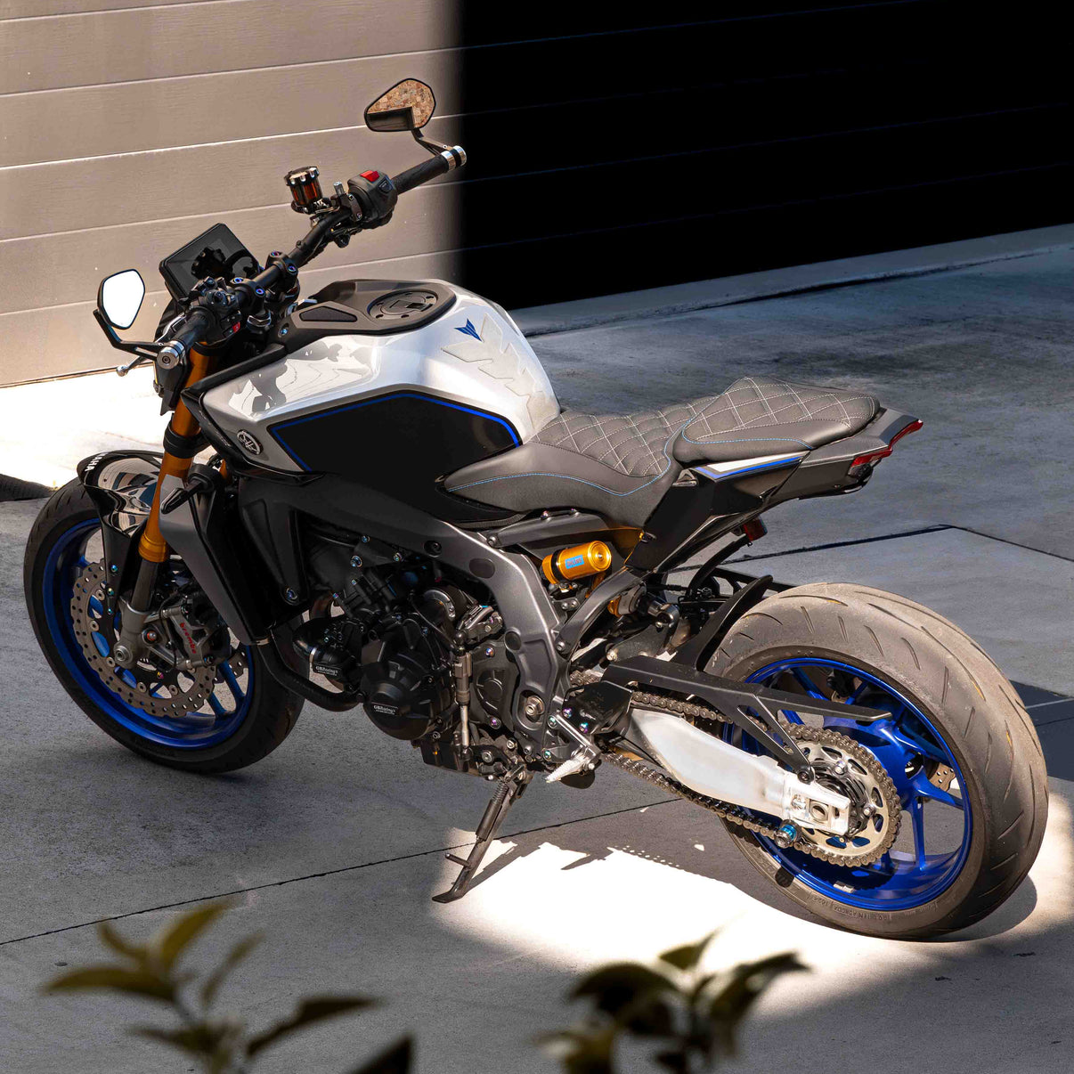 Yamaha MT09 Gen 4 (2024+) Comfort Seat | Kelpi Custom Moto
